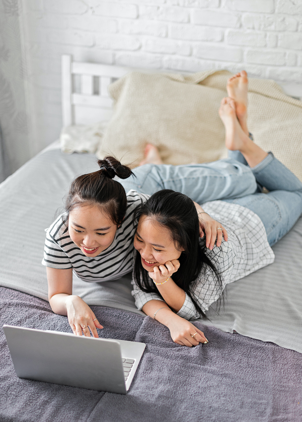 Best Laptop For Streaming: Shows, Movies and More!